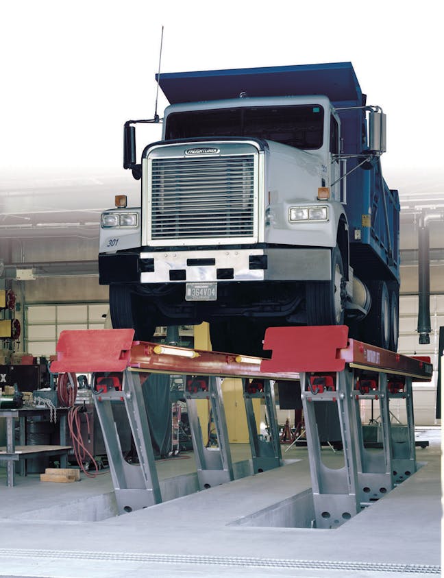 Parallelogram Lifts | Fleet Maintenance
