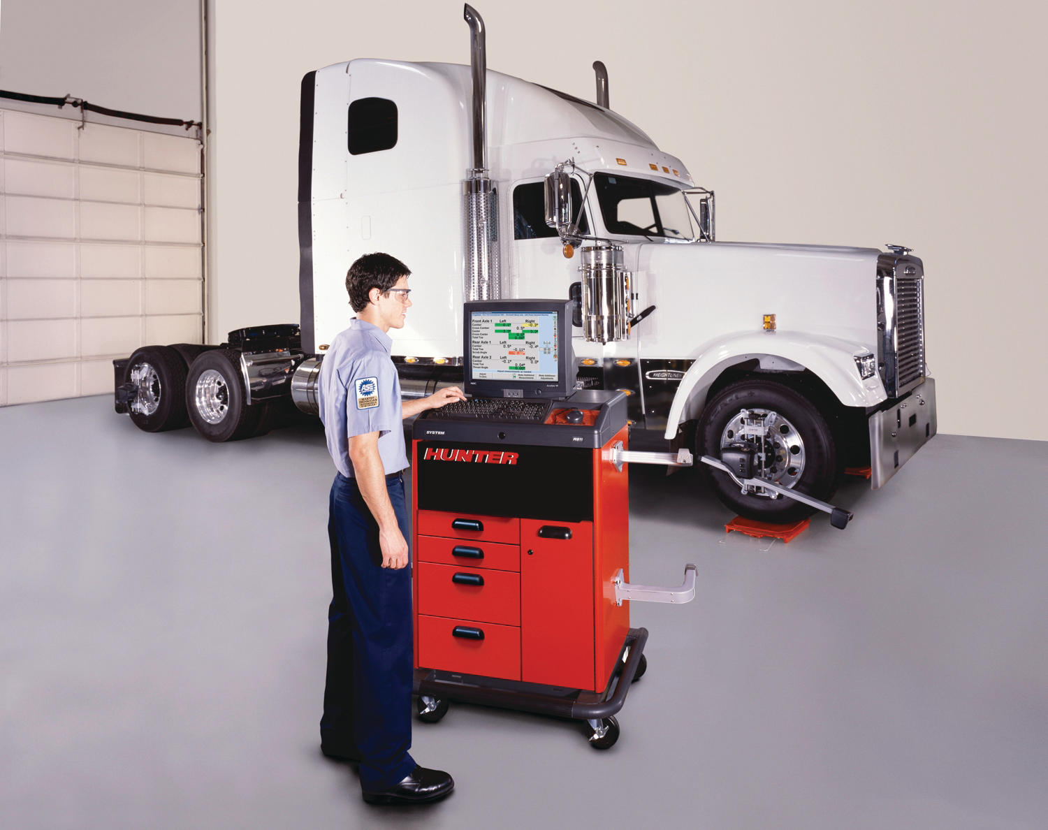 811T-Plus Premium Alignment System | Fleet Maintenance