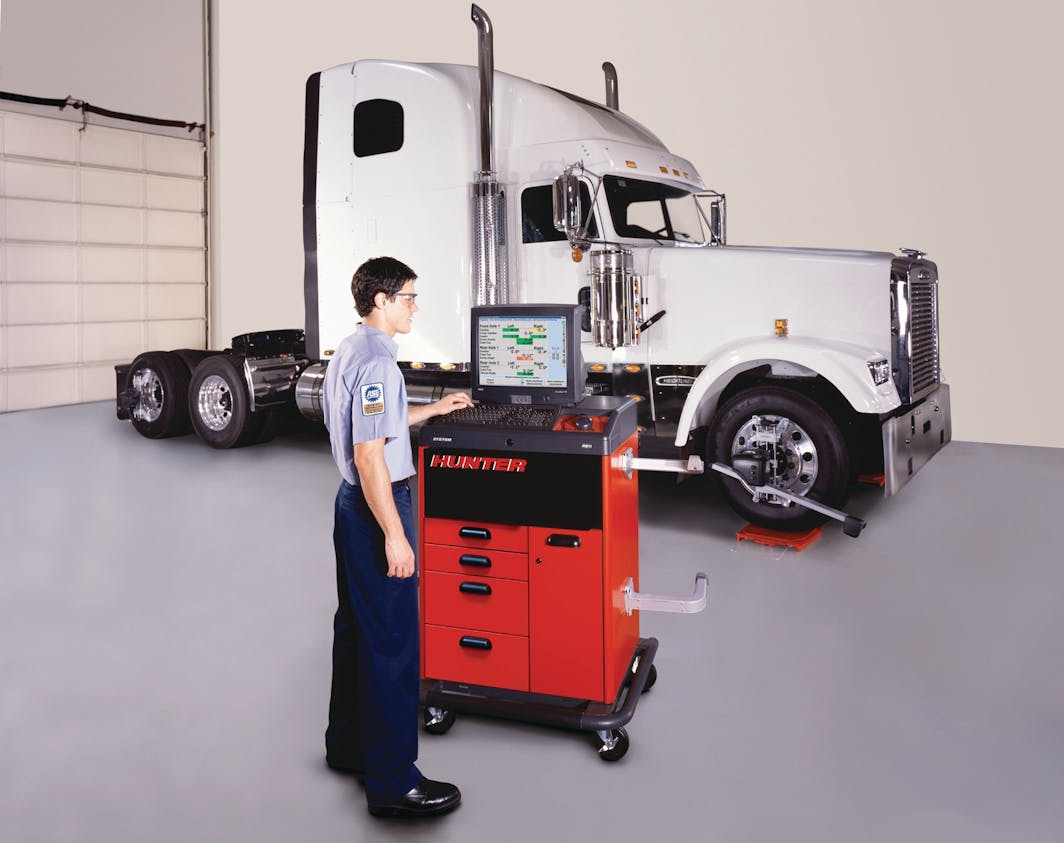 811T-Plus Premium Alignment System | Fleet Maintenance