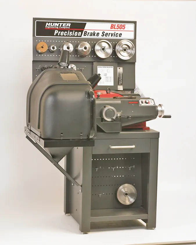 Dust Containment System for BL500 combination brake lathes | Fleet ...