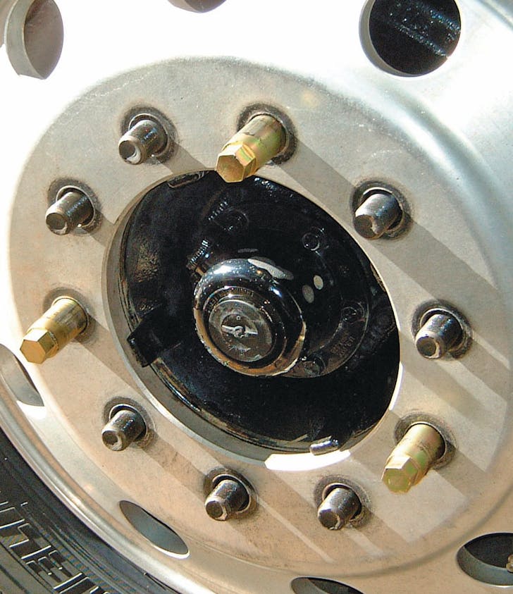 Ford Super Duty F450 ' F550 and GMC/GM 4500 ' 5500 reusable centering ...