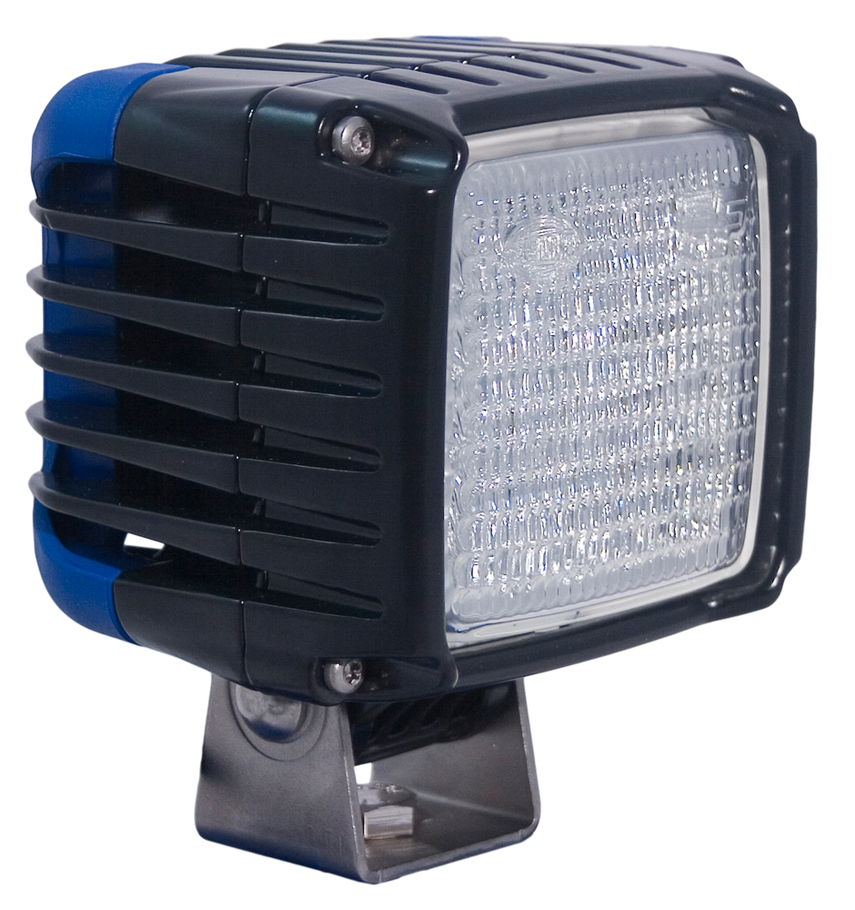 Power Beam 2000 LED work lamp | Fleet Maintenance