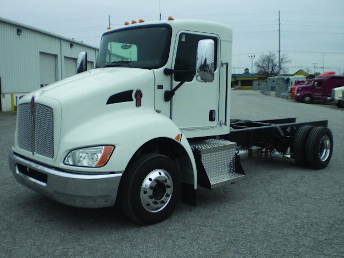 Automatic Tire Chains for Kenworth T-270 chassis | Fleet Maintenance
