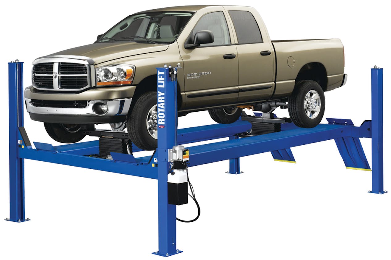 Four-Post Lift, No. SM14 | Fleet Maintenance