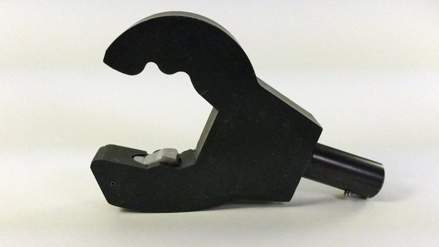 R2 Revolution TM line of open-end torque wrench heads | Fleet Maintenance