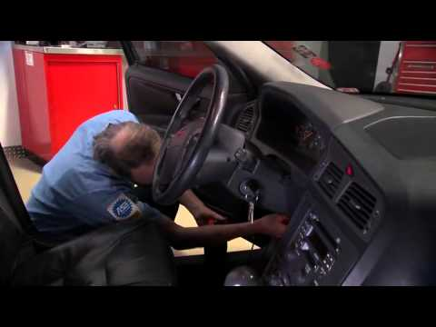 VIDEO: Snap-on Lithium Ion Compact Engine Starter | Fleet Maintenance