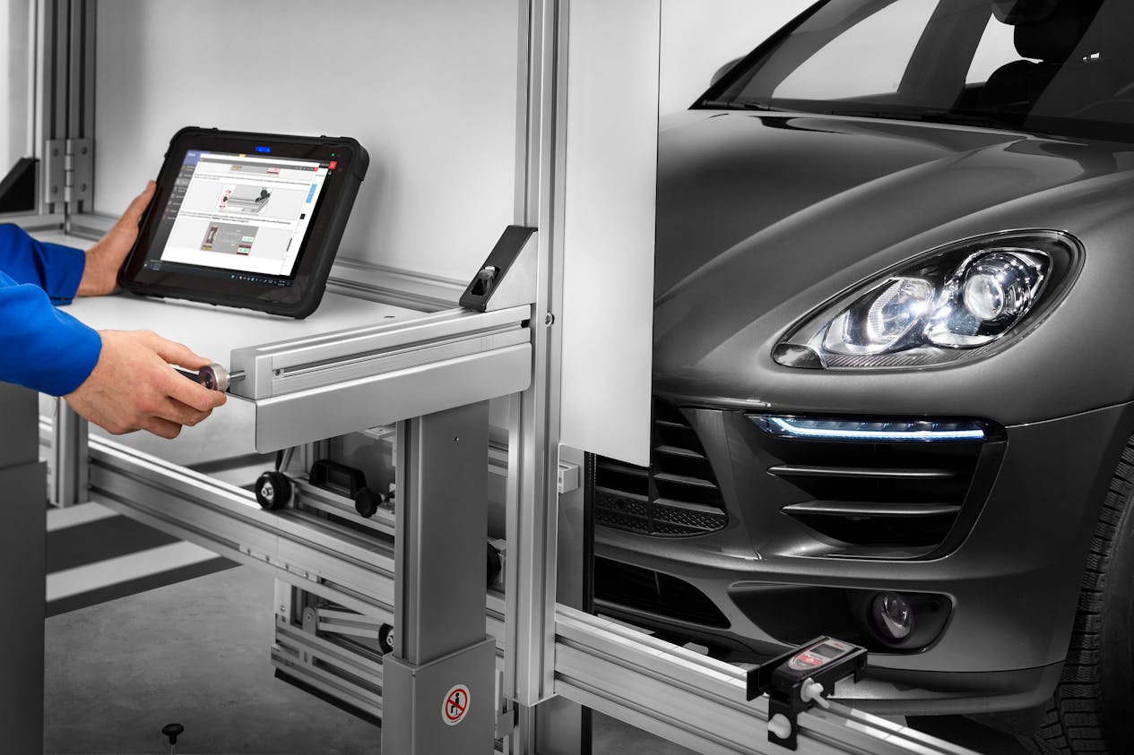 Radar Camera Calibration System (RCCS2) | Fleet Maintenance