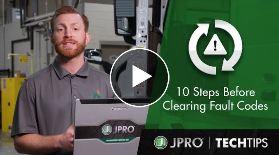 Ten Steps to Take Before Clearing Fault Codes | Fleet Maintenance