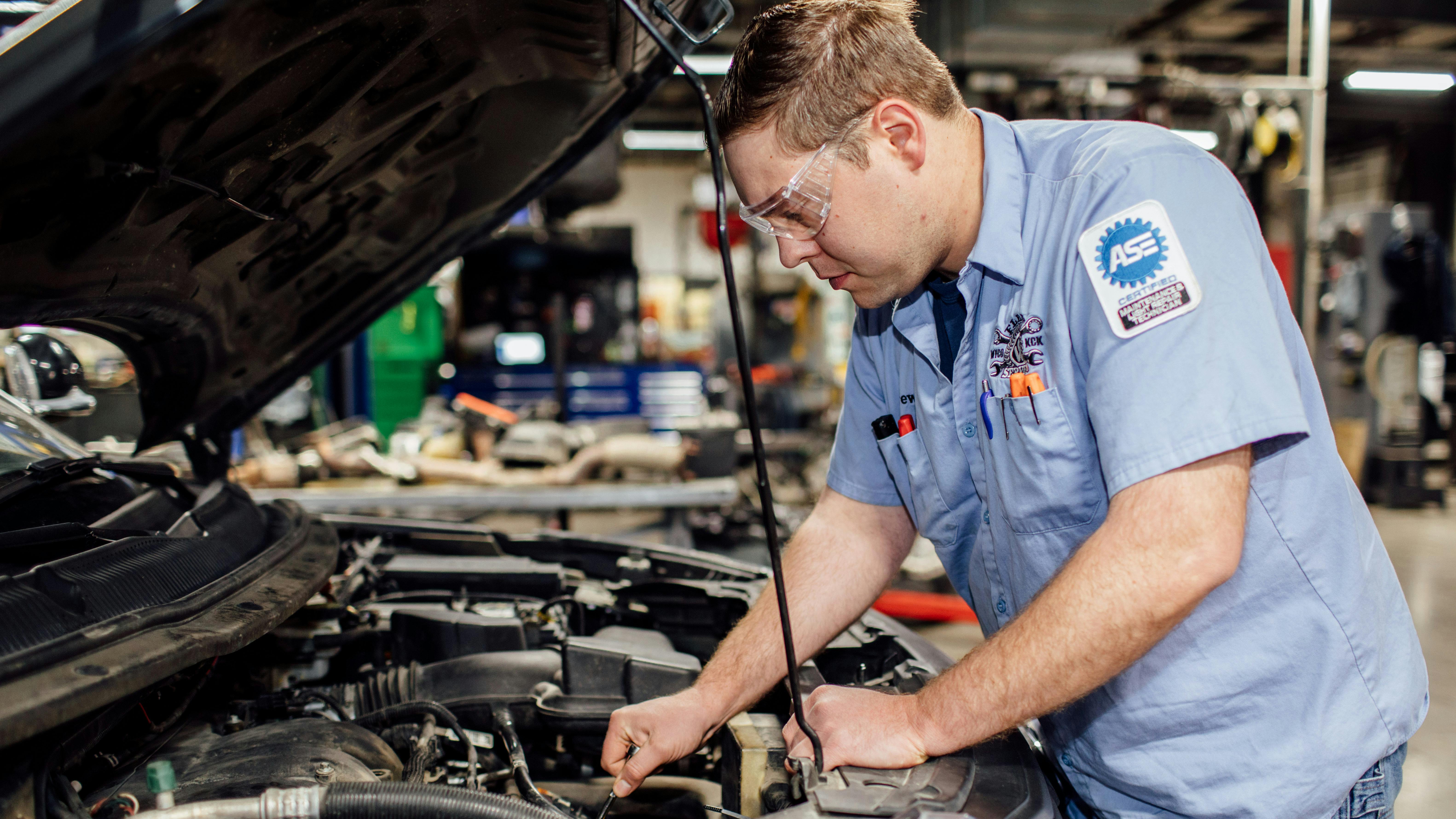 Fleetio, ASE partner on technician certification scholarship | Fleet ...